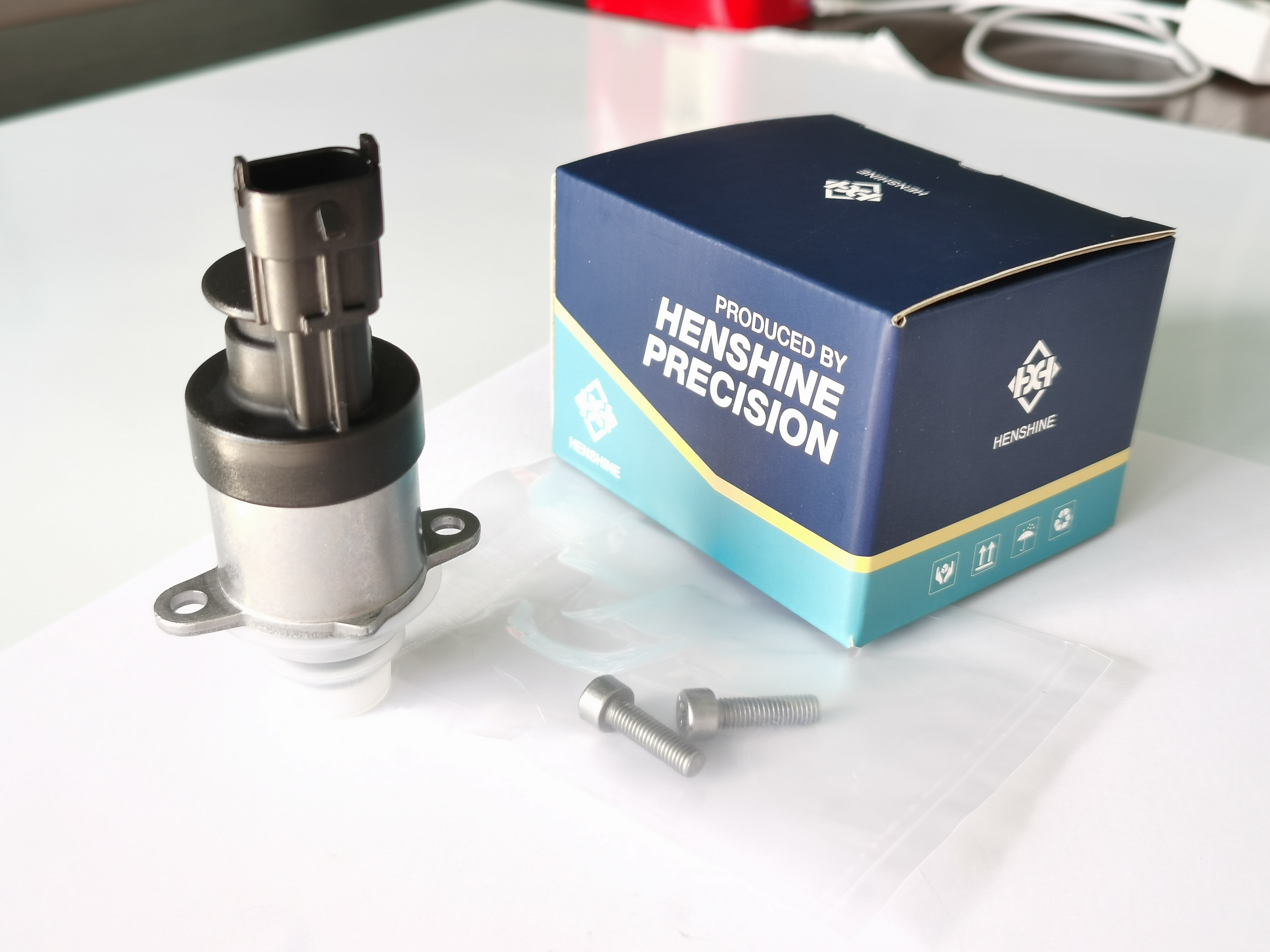 0928400752 Metering Valve for Hyundai IX35/ Hydrostatic Tractor RK37H ...